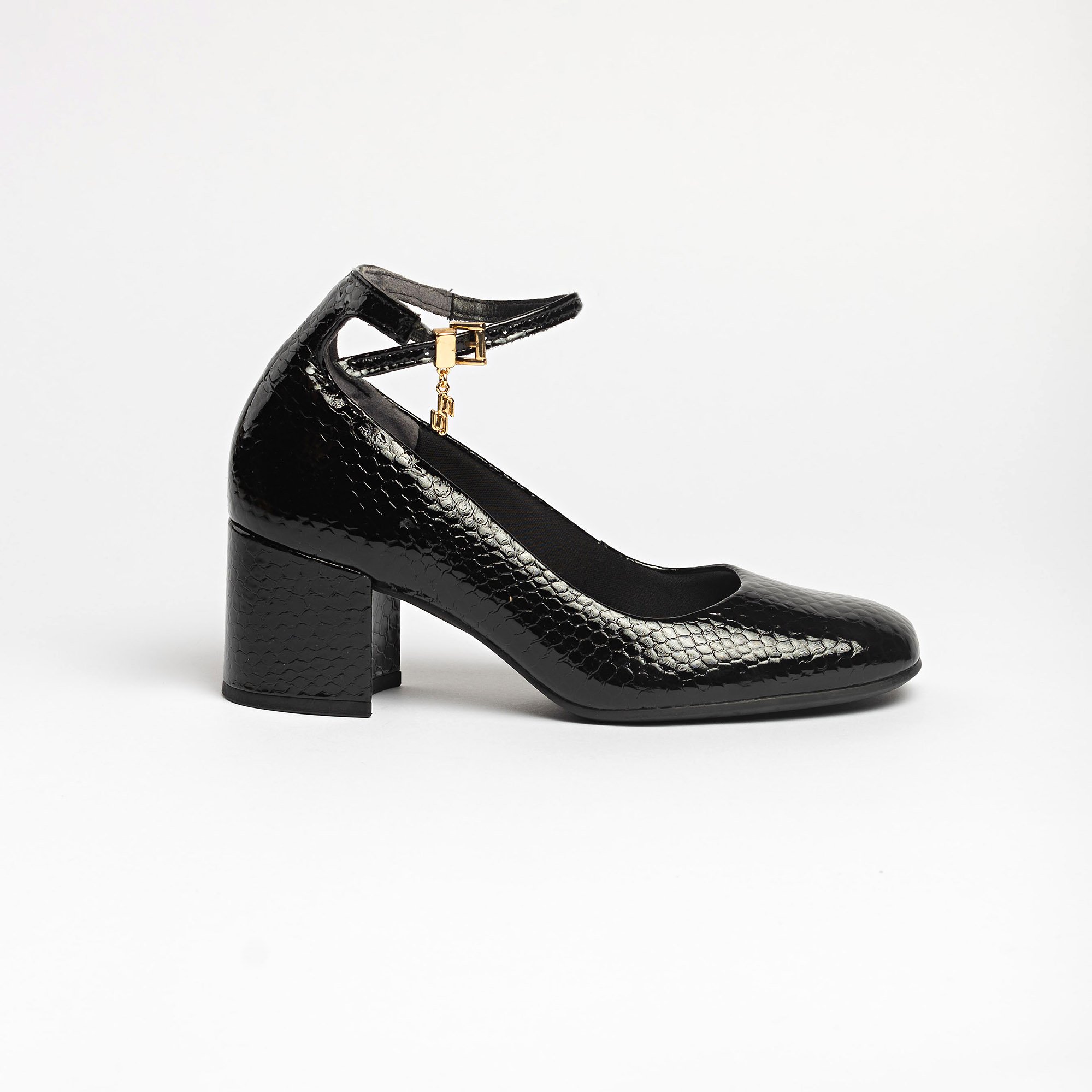 Scarpin Usaflex Al2702 em Couro Preto